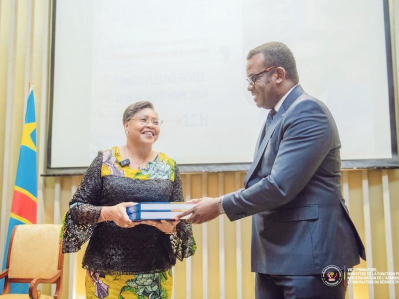 RDC : Lancement de la publication des annuaires des fonctionnaires de l'État identifiés et ...